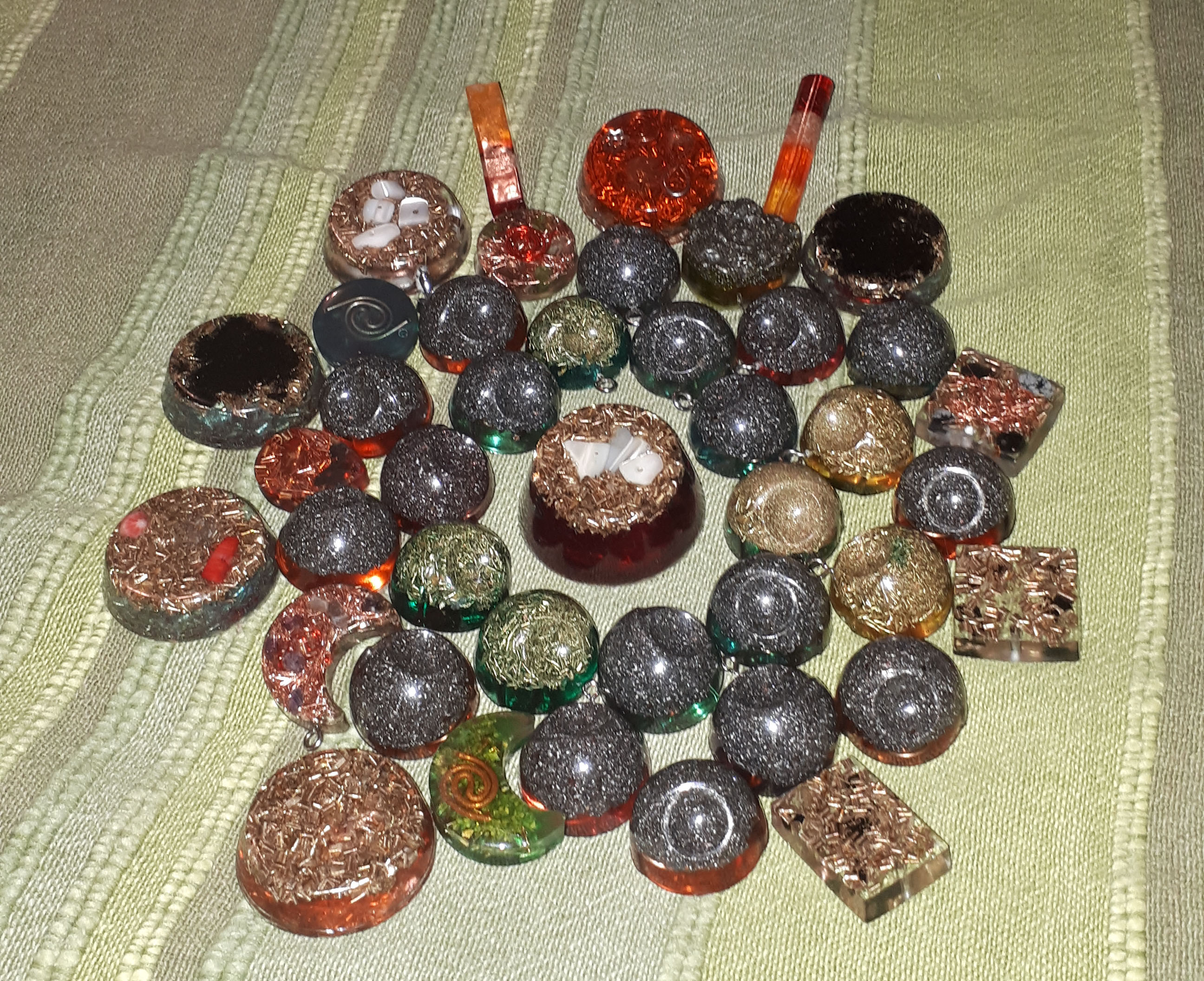 Orgonska energija i ORGONITI